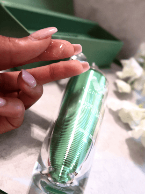 Review: Venofÿe Apitoxin Collagen Collection - Amore Classic